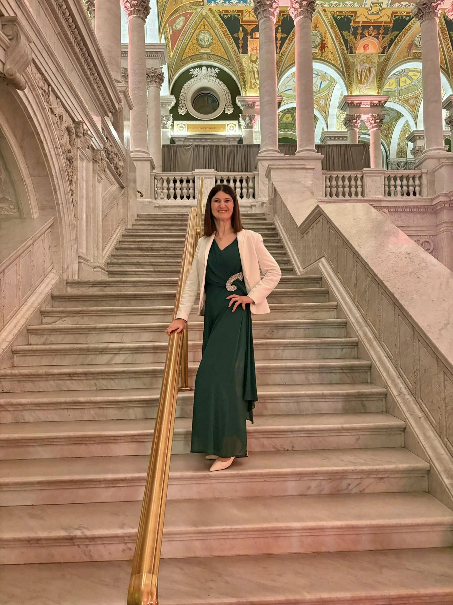 “We Must Lift Others as We Climb” by Leadership Fellows Program Alum Karine Grigoryan - MIUSA